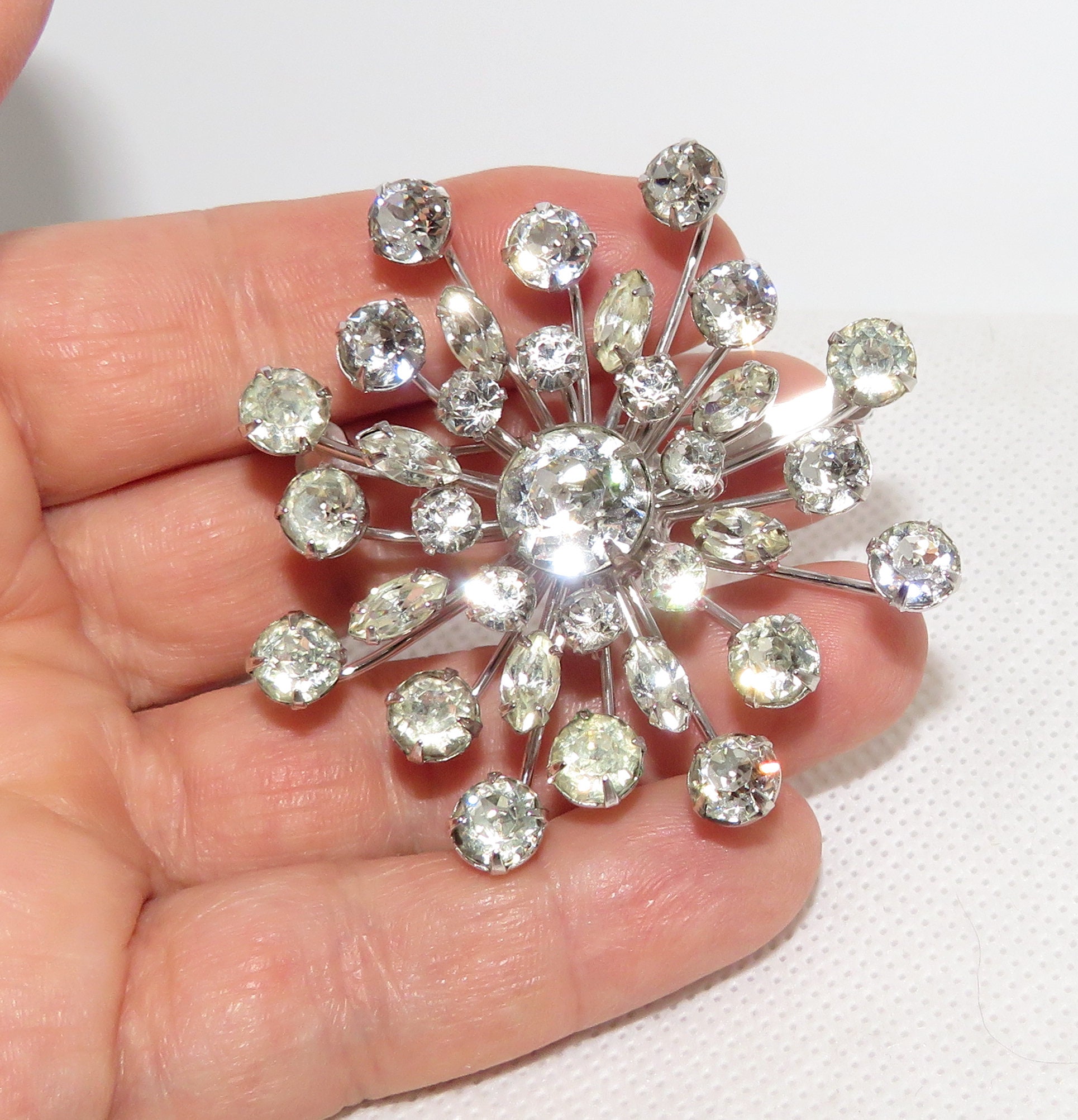 1940's Eisenberg Rhinestone Starburst Pin - Etsy