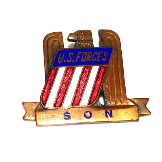 Striking World War II Son in Service Pin with Eagle - Gem