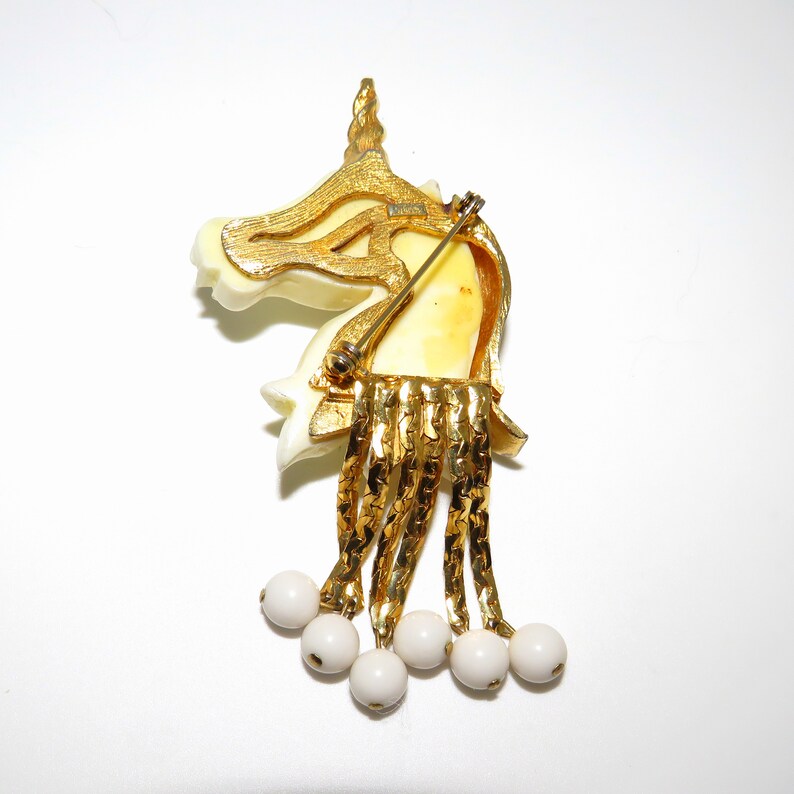 Vendome Unicorn Pin - Etsy