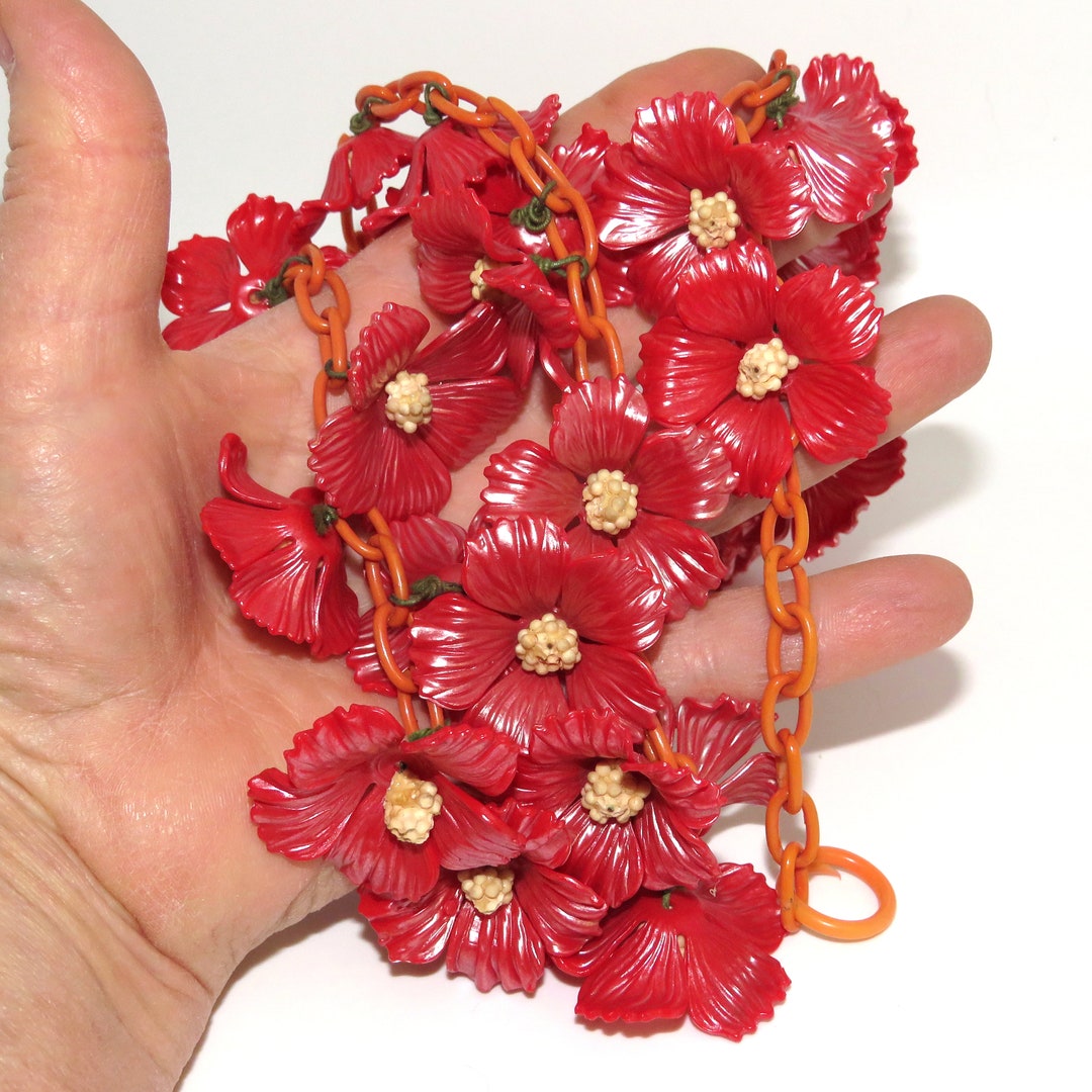 Vintage Celluloid Flower Necklace - Etsy