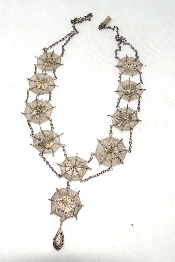Vintage Asian Silver Spiders on Spider Webs Necklace … - Gem