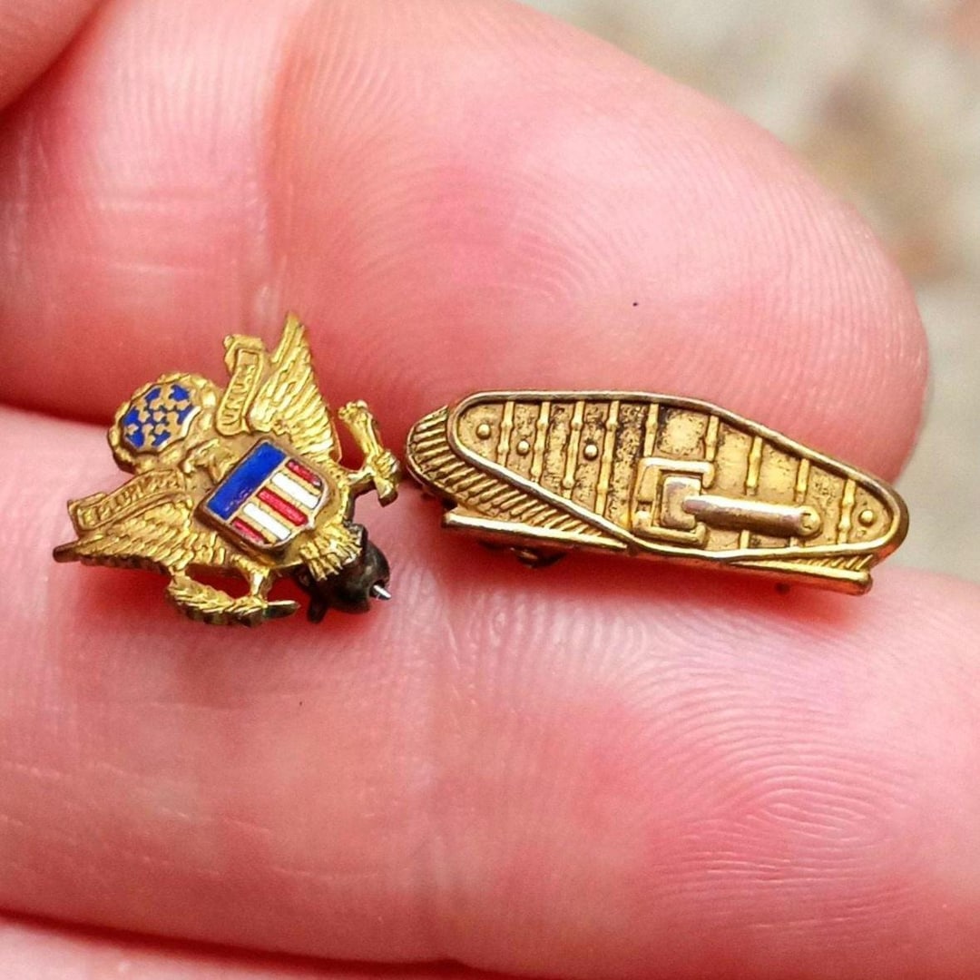 WWI Army Tank Corps Sweetheart Chain Pin - Etsy