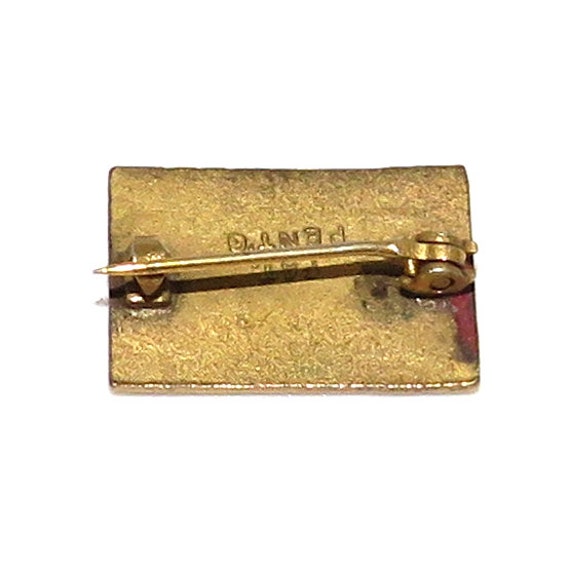 WWI US Machine Gun Service Pin with Enamel - Gem