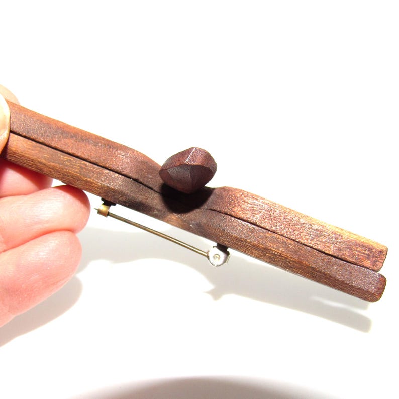 WWII Wooden AAC Propeller and Wings Carved Wood Sweetheart Pin - Etsy