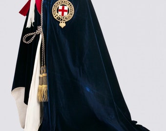 Order of the Garter Chain of Office British Historical Reenactment ...