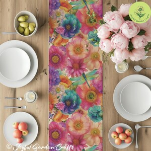 Bright Floral Table Runner for Summer Party Cheerful Centerpiece for ...
