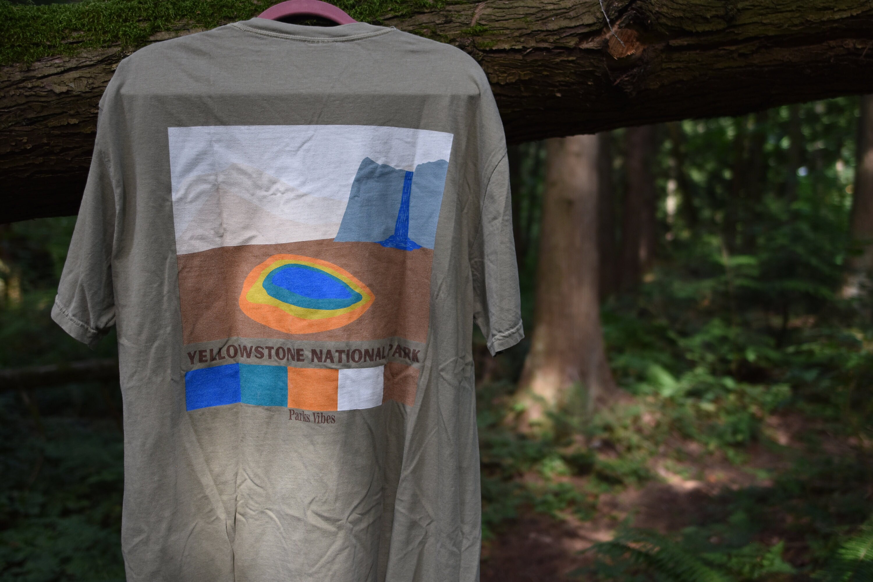 Yellowstone National Park Color Palette Unisex Tee in Multiple Colors ...