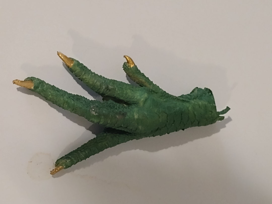 Authentic Green Chicken Foot With Golden Claws Symbol of Prosperity and ...