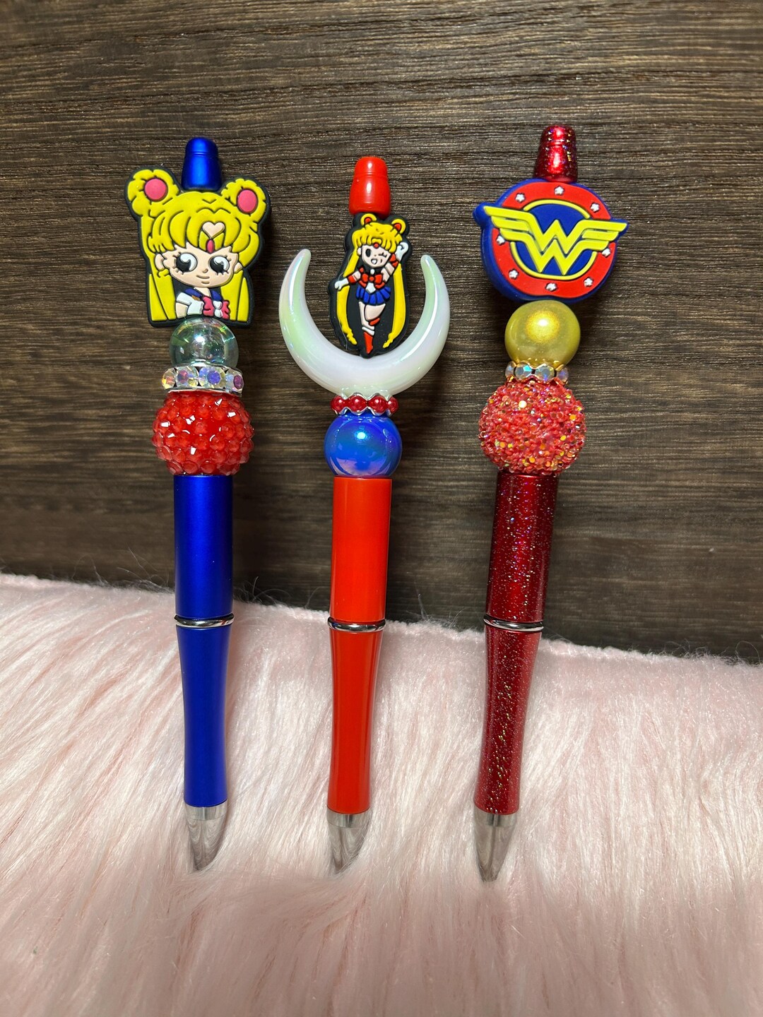 FEMALE SUPERHERO- TV & Movie Themed Ballpoint Pens | 6 Inches of Pop ...