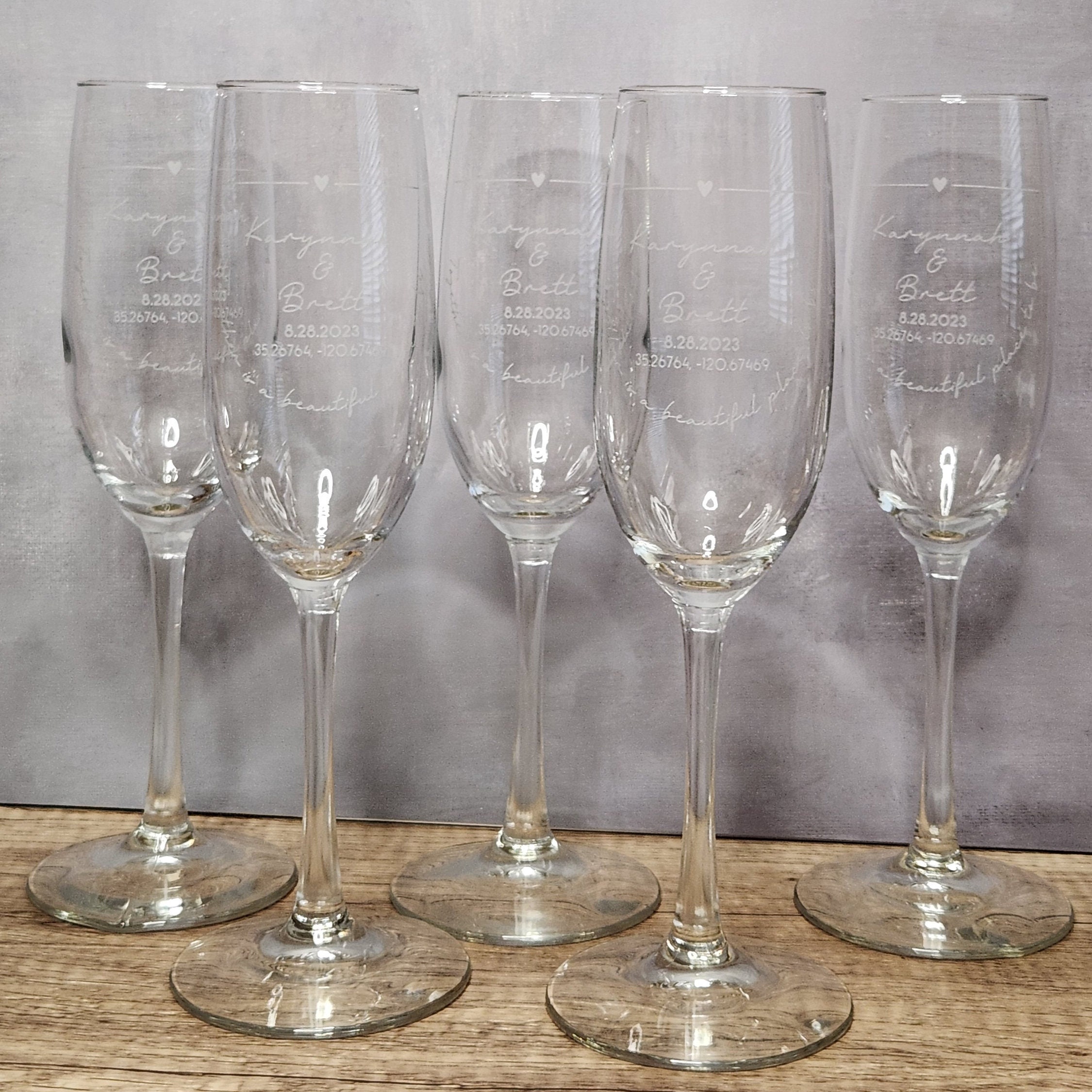 Personalized Champagne Glasses for Wedding Favor, Bride and Groom ...