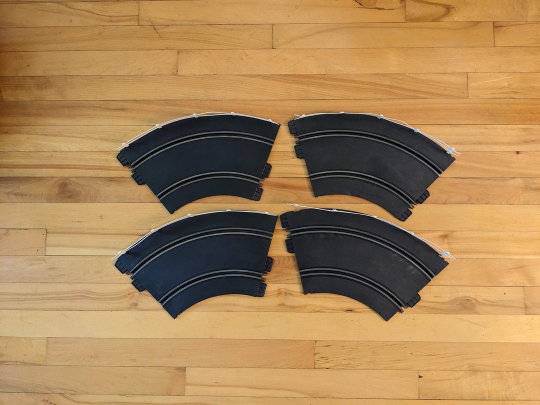 Strombecker Vintage Slot Car Tracks 1/32 Scale, 4 Curved Tracks With ...