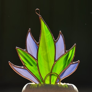 Stained Glass Agave Succulent Suncatcher, Stain Glass Plant Window ...
