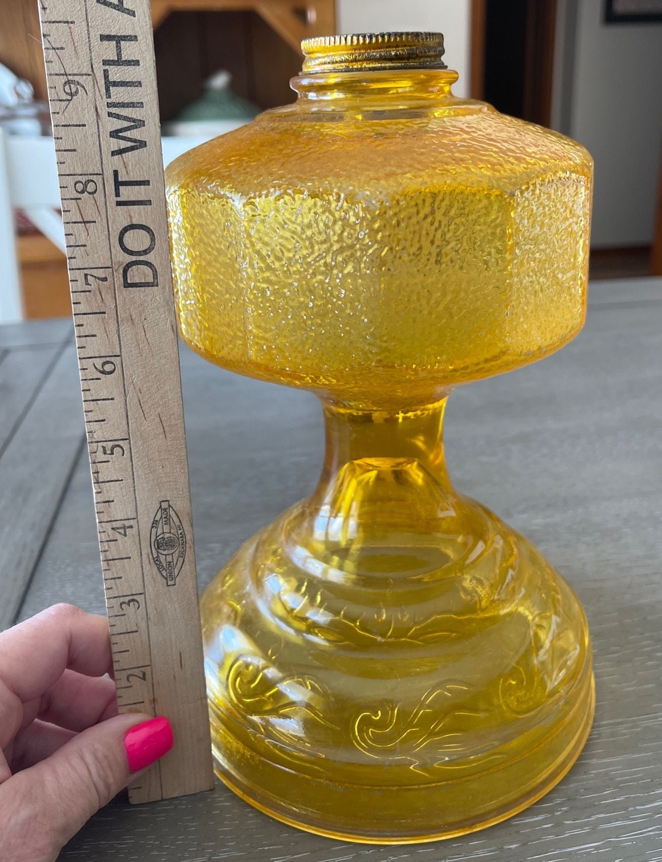 Classic Farmhouse Large Vintage P&A Risdon Yellow Flash Glass Kerosene ...