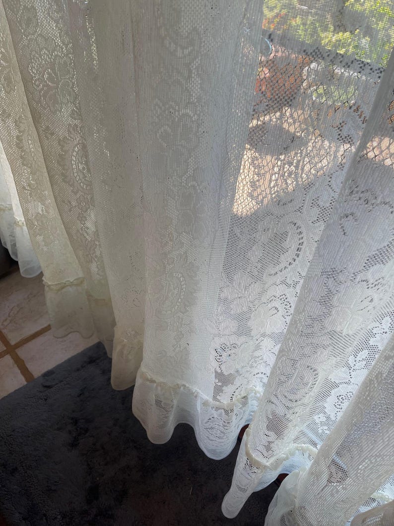 Vintage Ruffled Panel Pair of Lace Curtains Off-white/light Cream Color ...