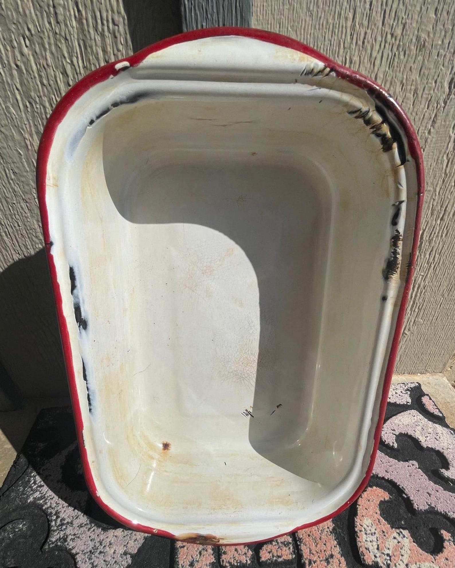 Vintage Chippy Rustic Primitive Red Rimmed White Enamelware 13 Inch ...