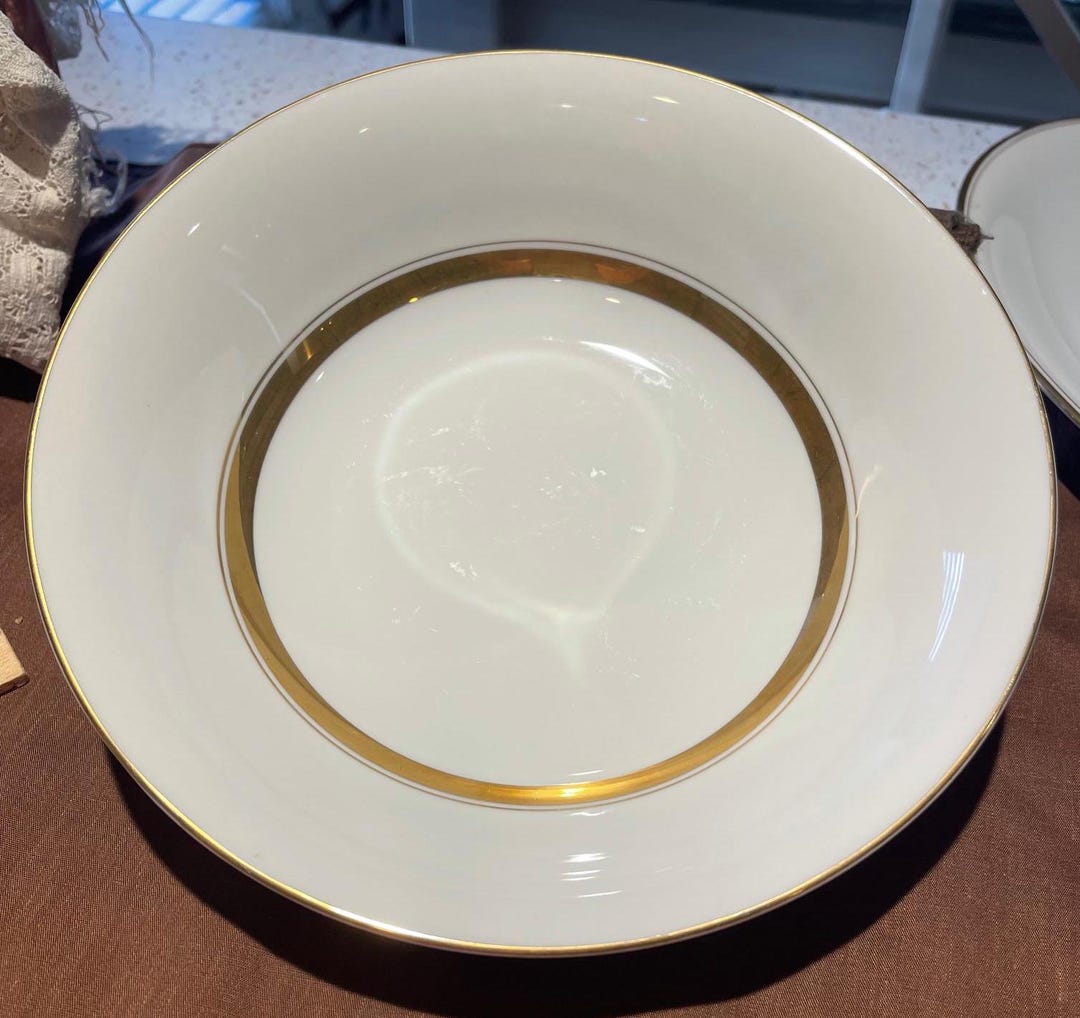 Vintage Elegant Round Wide Gold Band Serving Bowl 9 Inch Serving Bowl ...