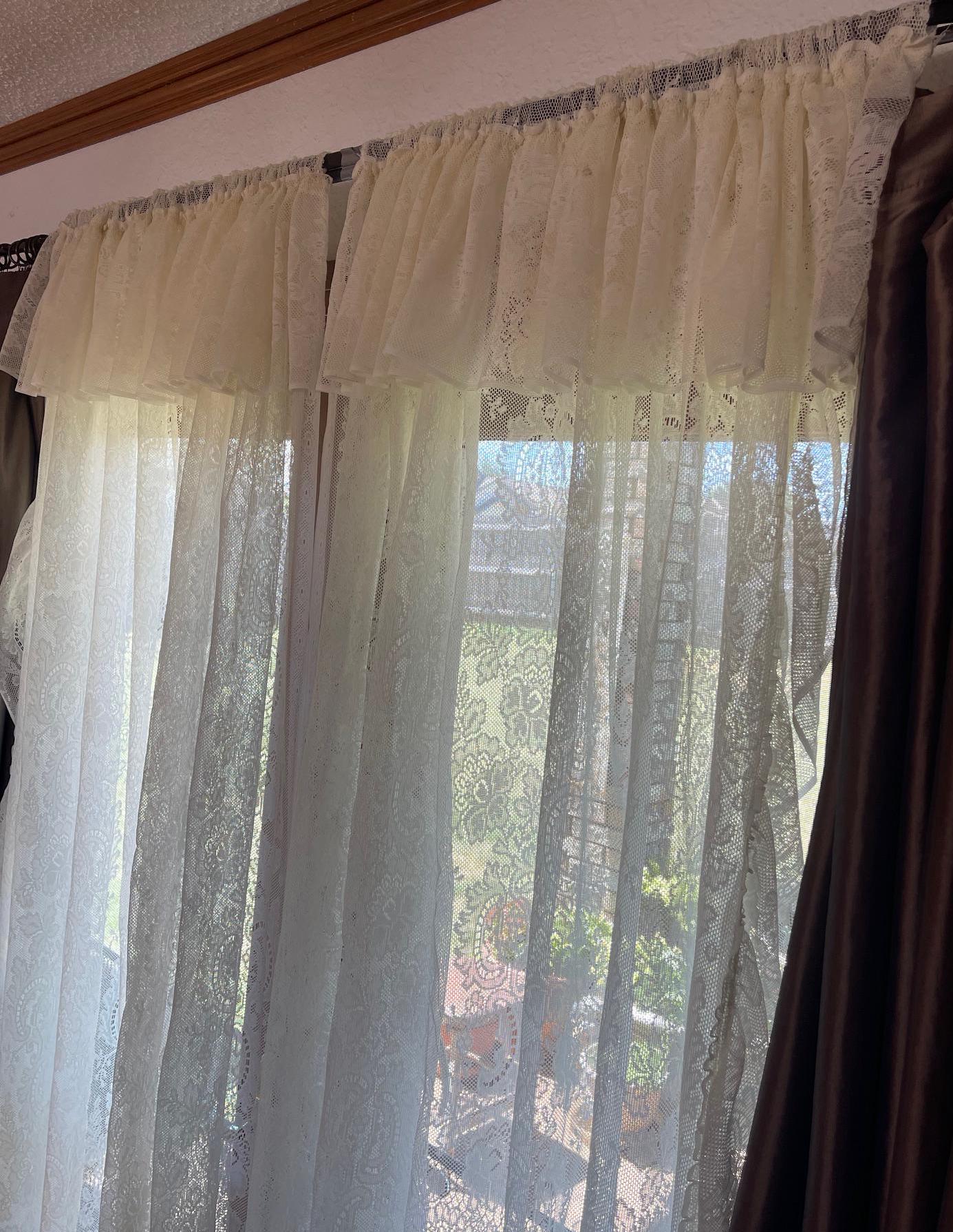 Vintage Ruffled Panel Pair of Lace Curtains Off-white/light Cream Color ...