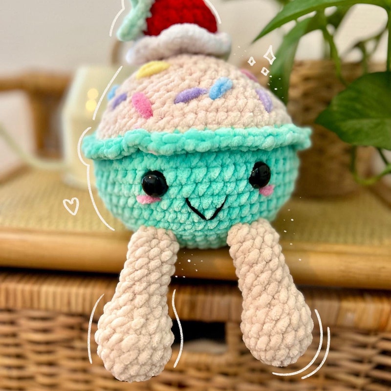 Cupcake Plushie - Etsy