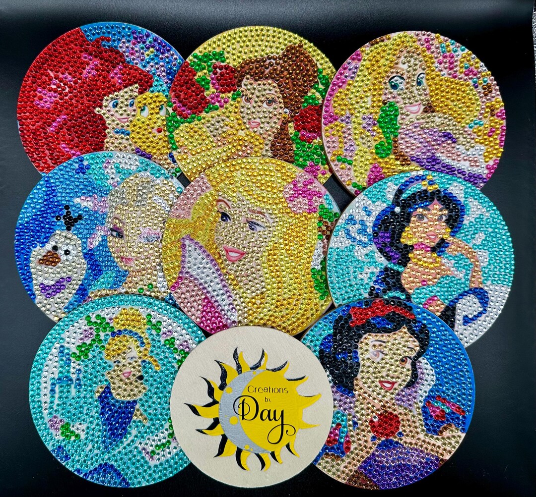 Disney Princesses Ariel, Mulan, Rapunzel, Elsa, Cinderella, Jasmine ...