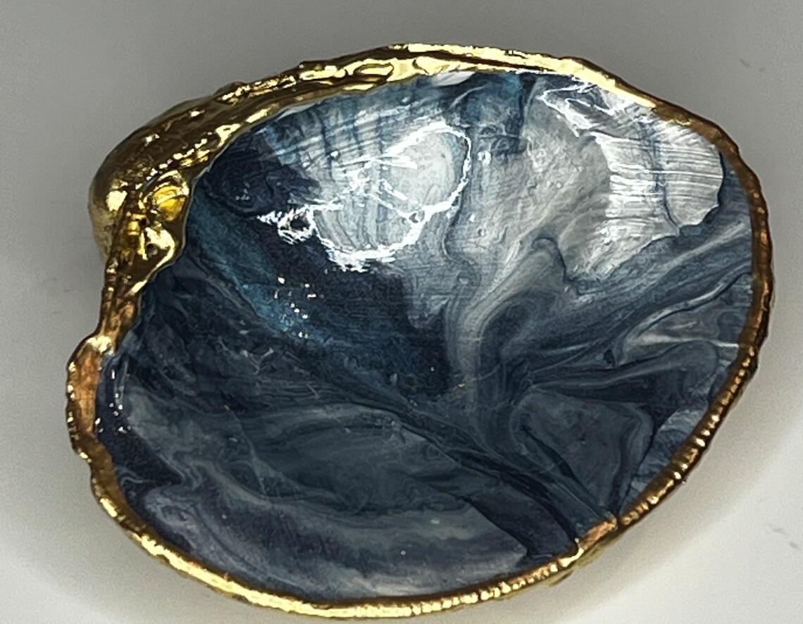 Hand Painted, Oyster Shell Art, Small Art to Display, Hand Poured Shell ...