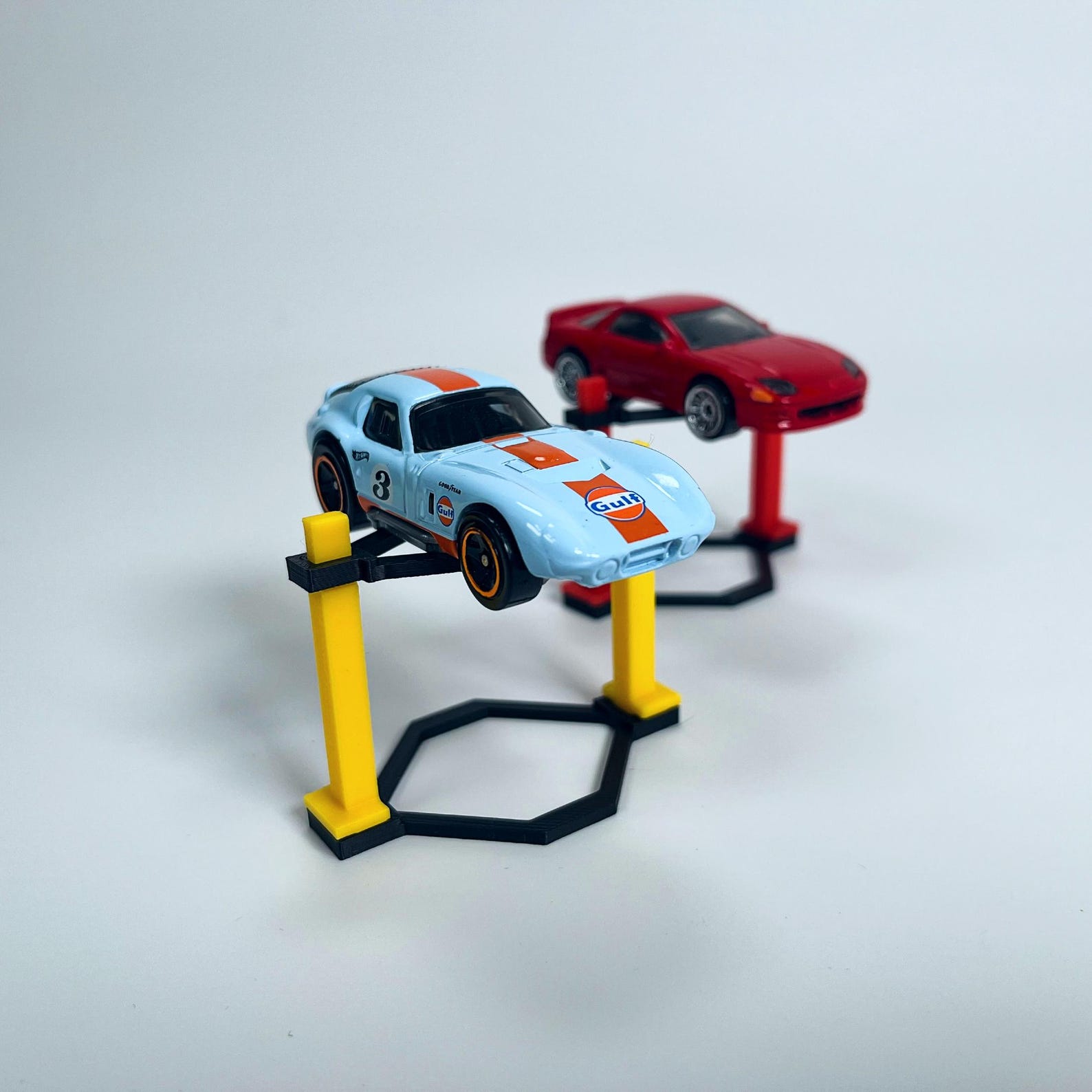 1/64 Scale 2 Post Hydraulic Lift Model for Diecast Cars - Diecast Car ...