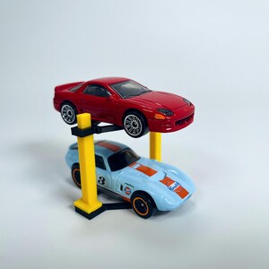 1/64 Scale 2 Post Hydraulic Lift Model for Diecast Cars - Diecast Car ...