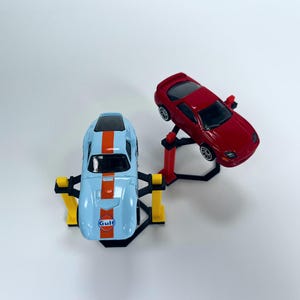 1/64 Scale 2 Post Hydraulic Lift Model for Diecast Cars - Diecast Car ...