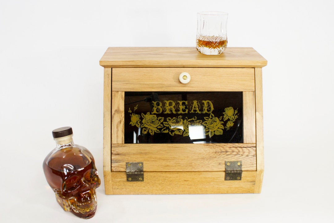 PROHIBITION LIQUOR STASH bread Box Skull Decanter and Glass Set Classy ...
