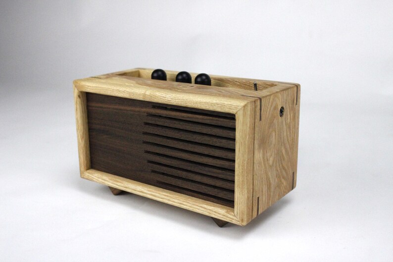 Washburn LA5 Custom Desktop Guitar Amp! 9V Practice/travel Amp ...