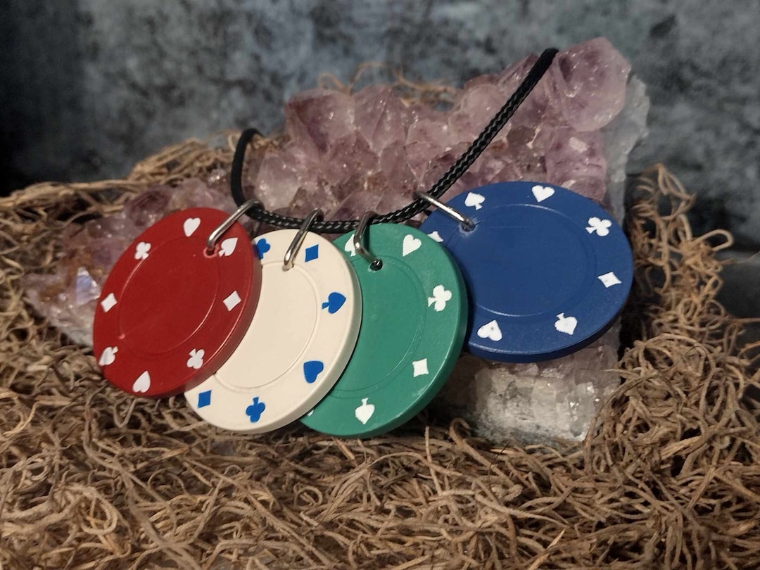 Good Luck Poker Chip Pendant - Etsy
