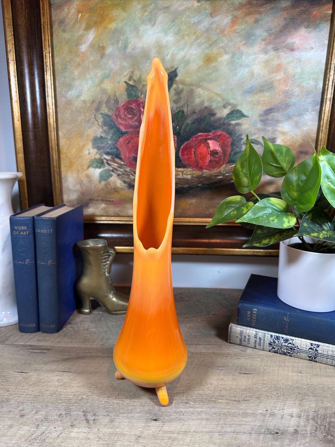 Vintage L.E. Smith Bittersweet 3 Toed Smoothie Swung Vase - Etsy