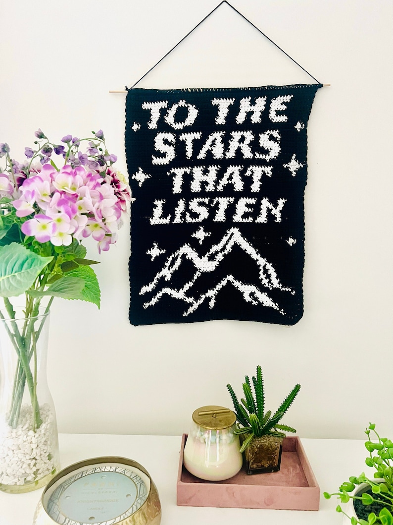 ACOTAR - Velaris Stars Wall Hanging Crochet Pattern - Etsy