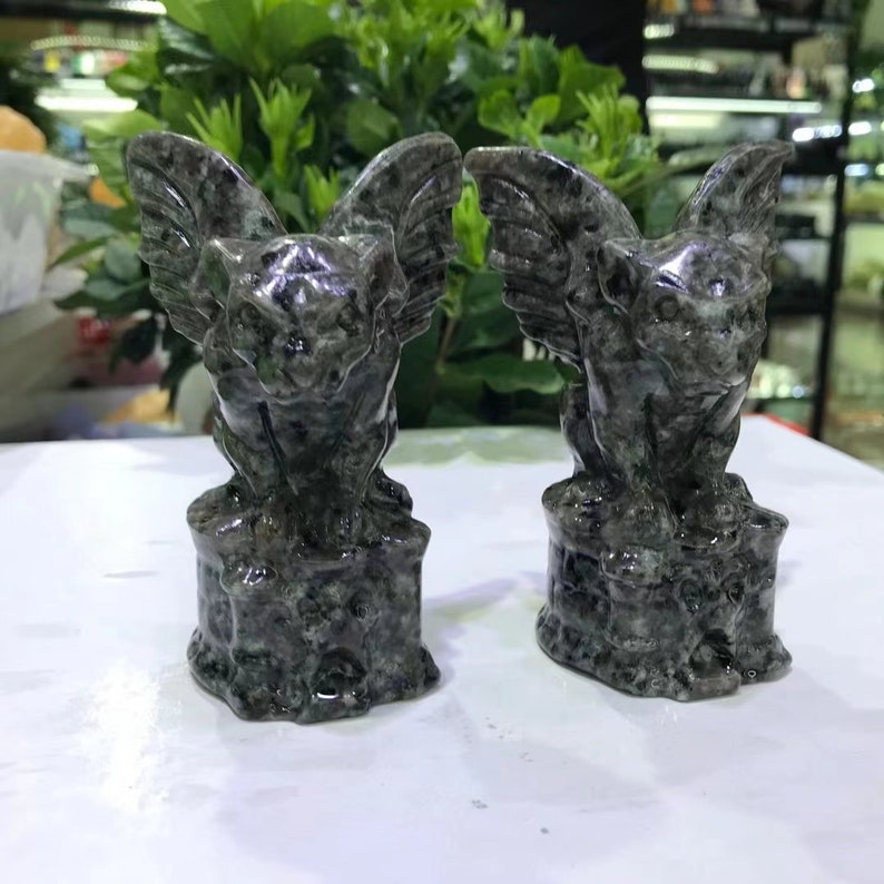 Yooperlite Crystal Gargoyle: Hand Carved Healing Decor, 4" - Etsy