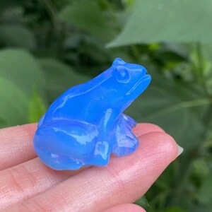 1.5natural Crystal Quartz,carved Frog Skull ,crystal Quartz Skull, Hand ...