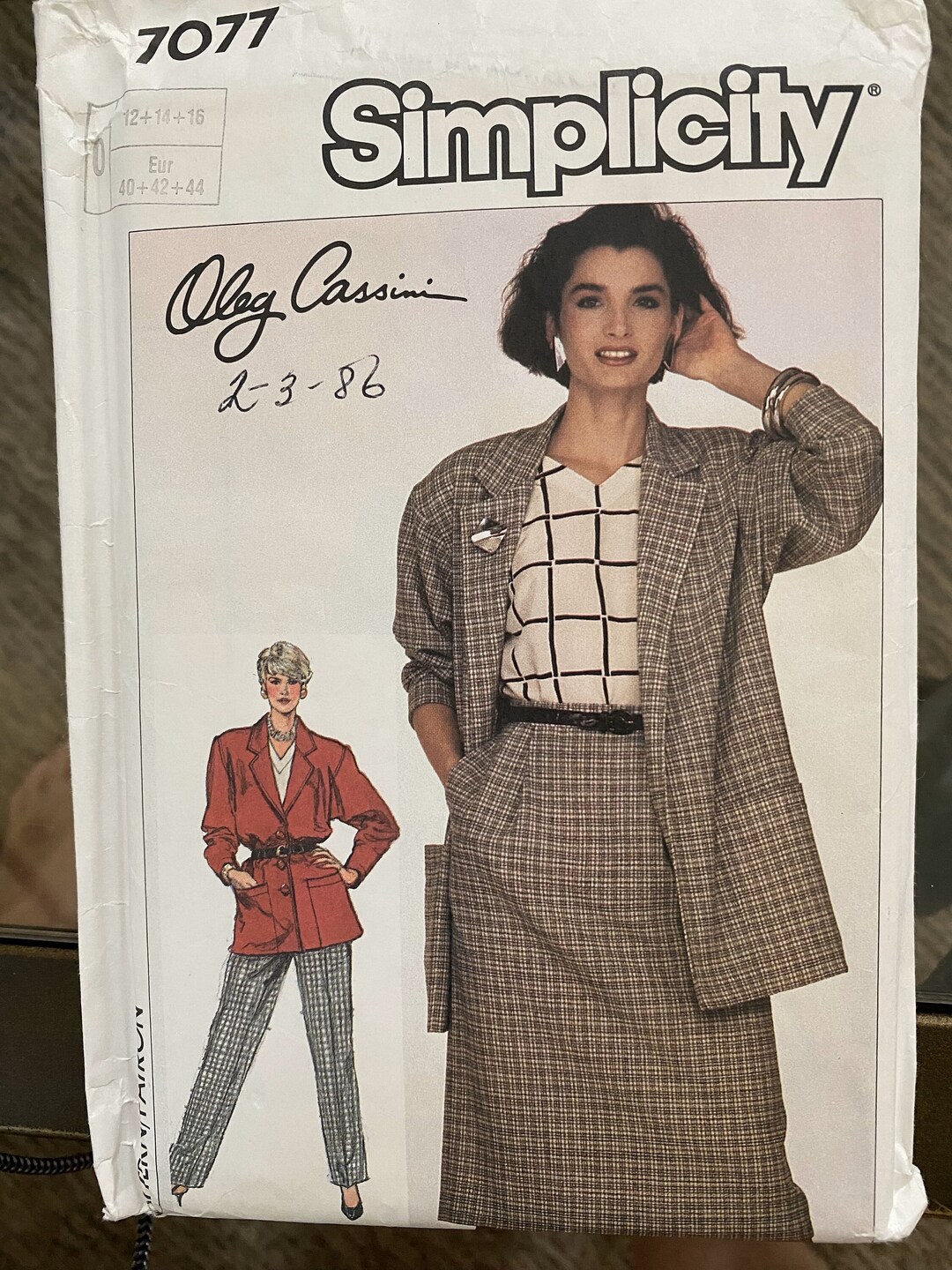 Simplicity Suit Sewing Pattern - Skirt, Pants, Top and Jacket - Size 12 ...