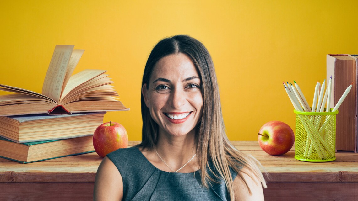 Online Teaching Zoom Background, Teacher Virtual Background, Vipkid ...