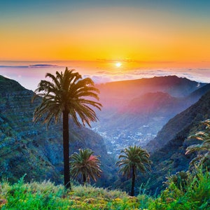 Sunset Zoom Background, Mountains Microsoft Teams Virtual Background ...