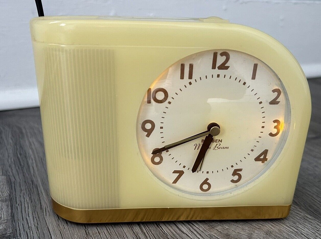 Westclox Big Ben Moon Beam Flashing Light Alarm Clock Yellow Deaf 43000 ...