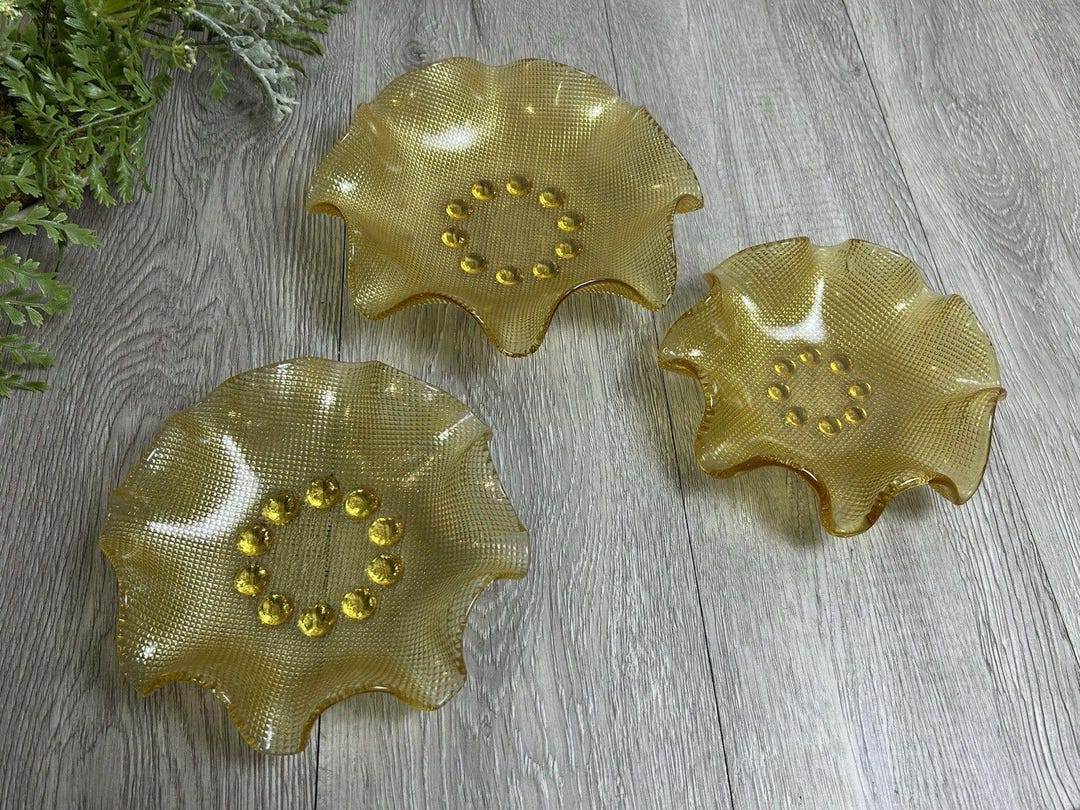 Set of 3 Vintage Amber Gold Ruffled Edge Waffle Bowls Colony Glass? 7 ...