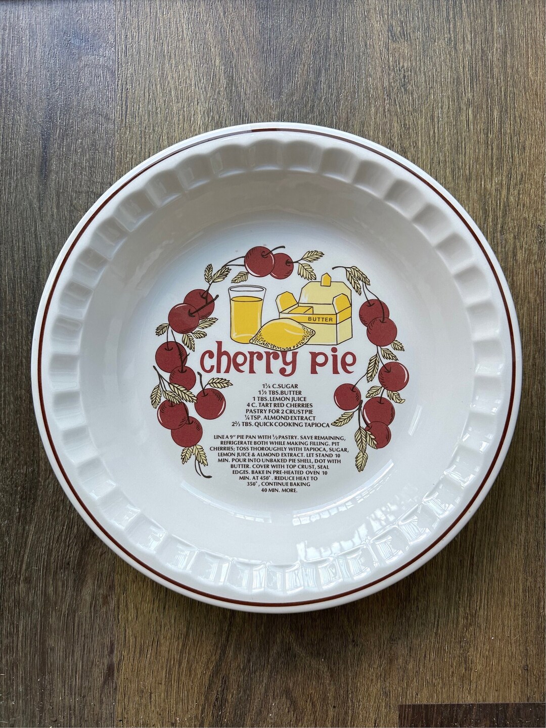 Vintage 11in Ceramic Cherry Pie Baker - Etsy
