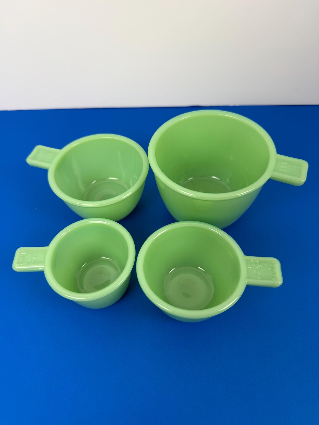 Jadeite Green Depression Style Glass 4 Piece Nesting Measuring Cup Set ...