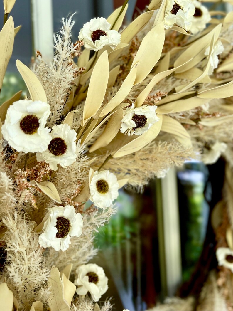 Year Round Neutral Boho Style Wreath With Pampas Grasses Cream Ferns ...