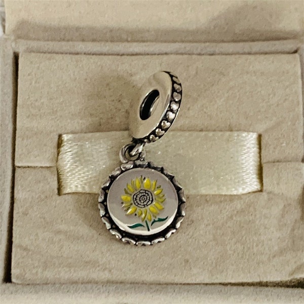 Pandora Sunflower Traveling - Etsy