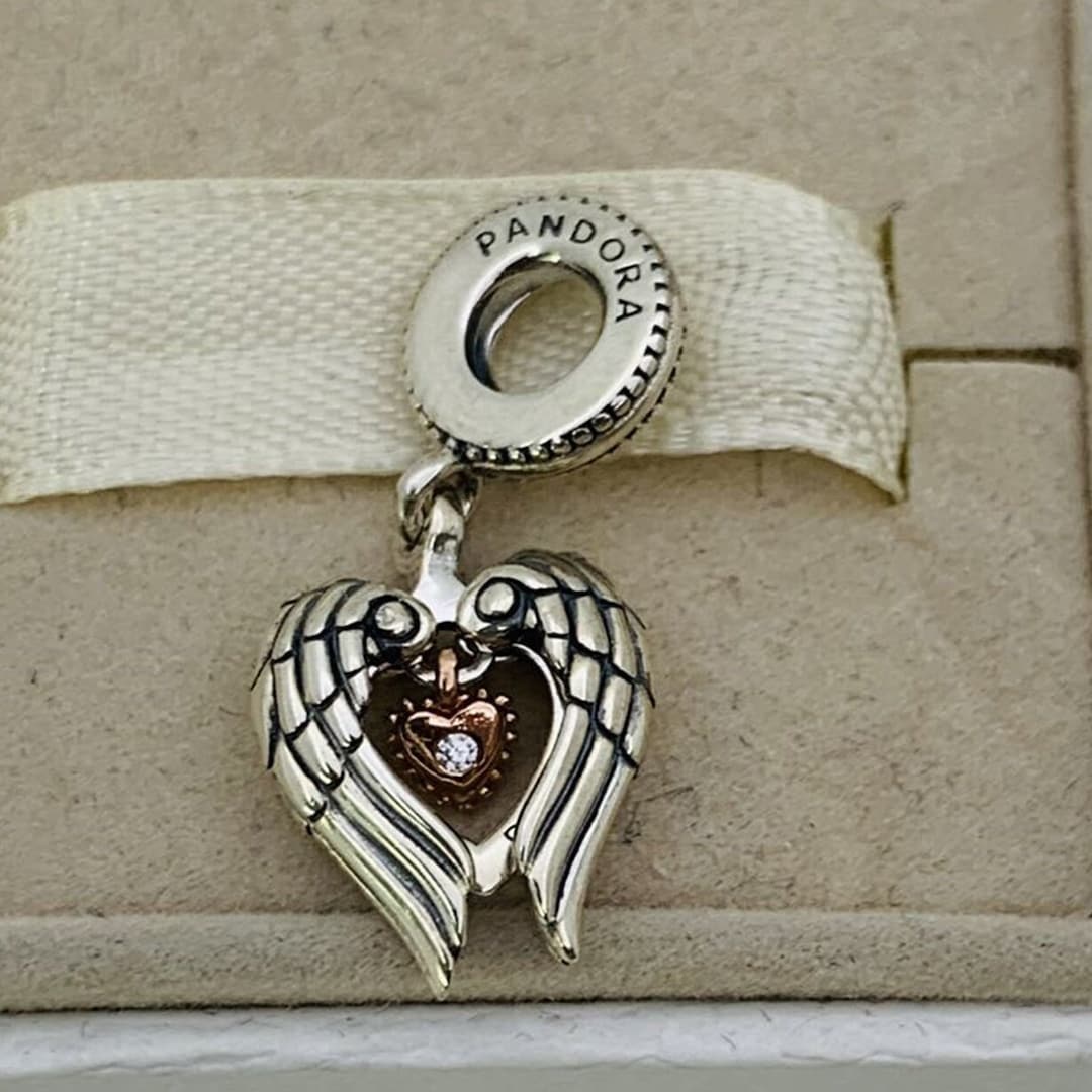Pandora Club 2021 Angel Wings & Heart Dangle Charm Gifts Charm S925 ...