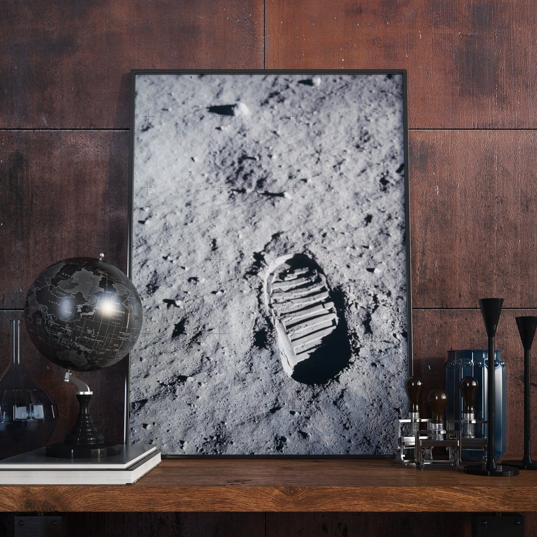 NASA Print: Lunar Legacy - Apollo 11's First Bootprint on the Moon ...