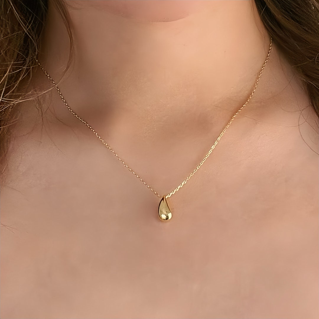 Joséphine Necklace: 18K Gold Vermeil Minimalist Dainty Teardrop Pendant ...