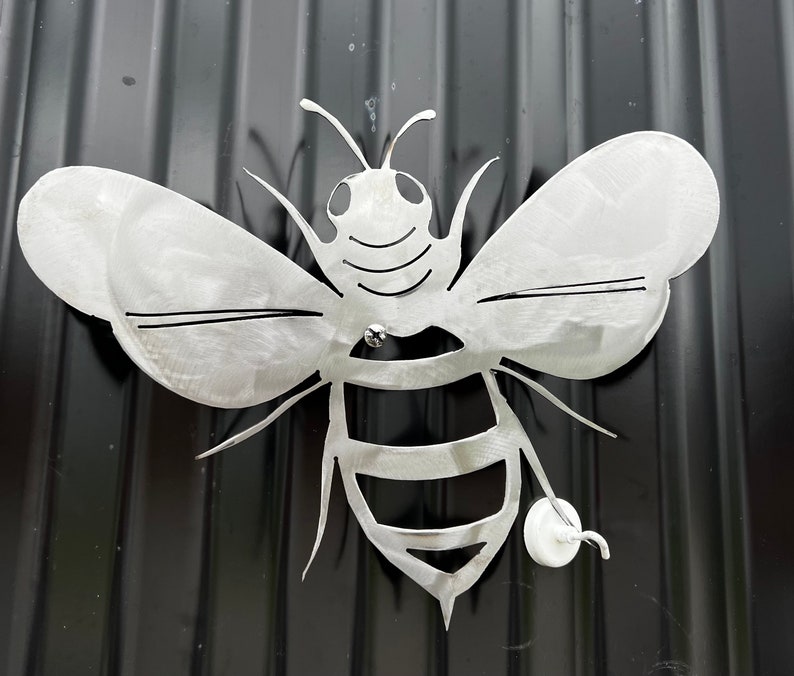 Realistic Bee Dxf Svg Dwg Digital Files - Etsy