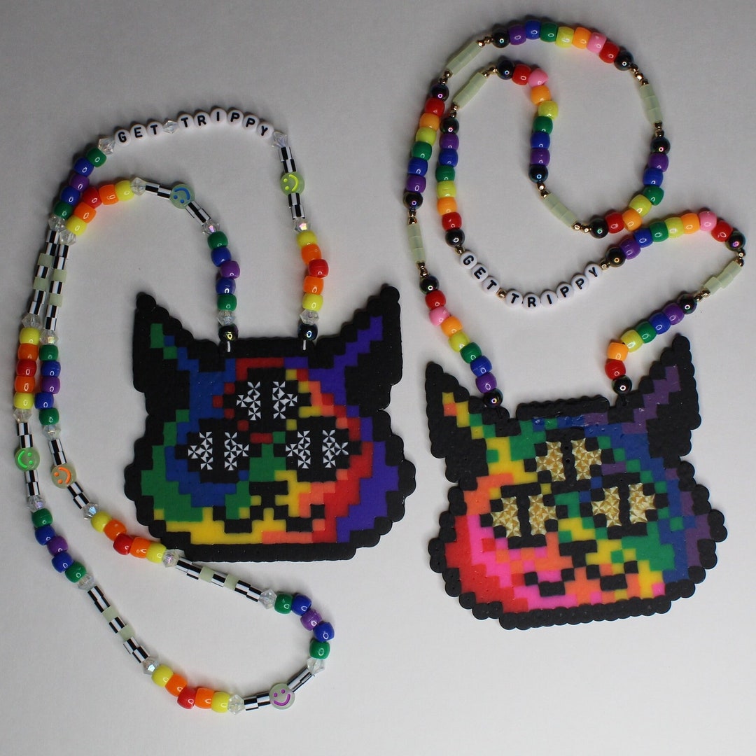 Trippy Kitty Perler Necklace - Etsy
