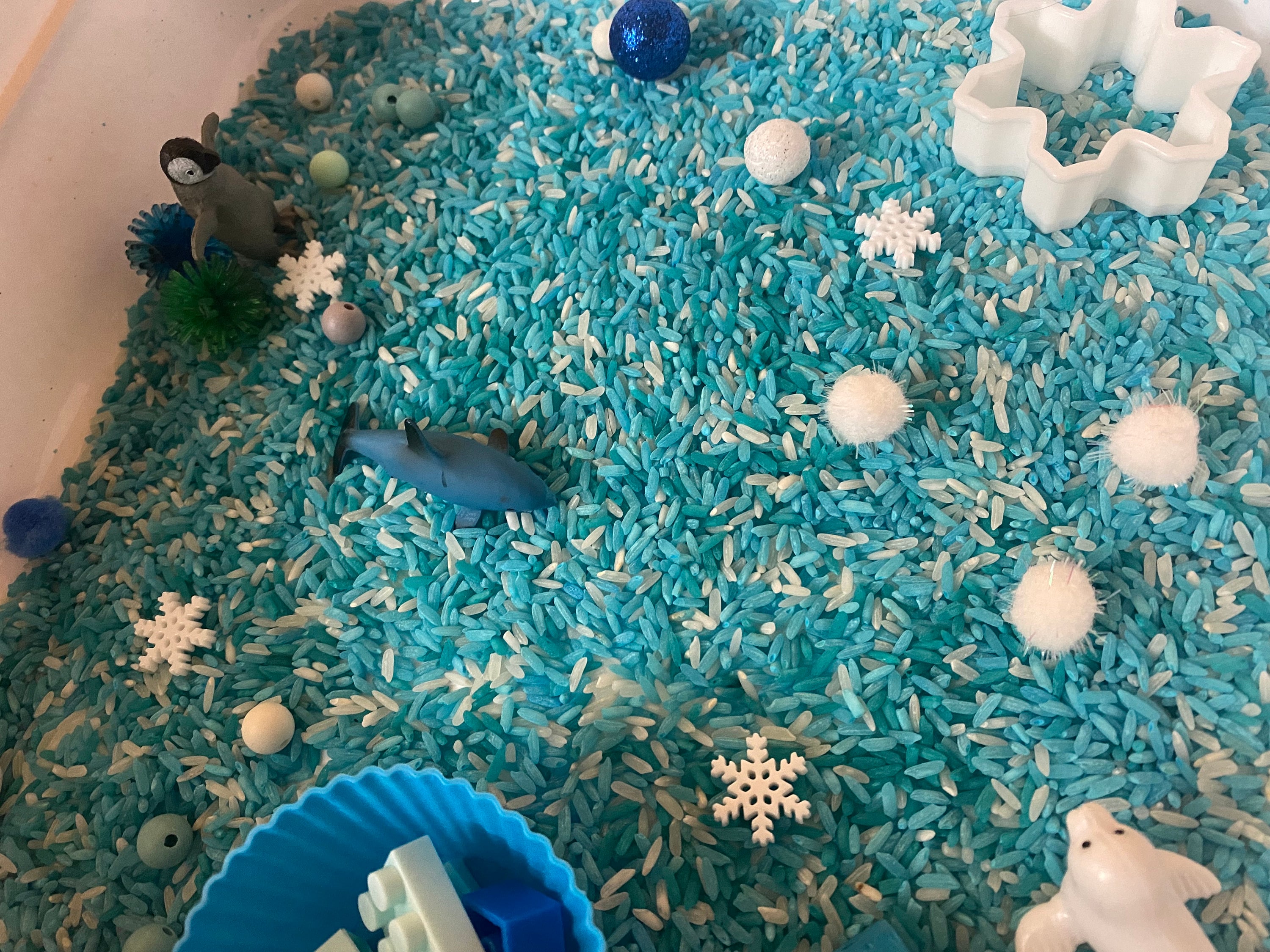 Arctic Animal Sensory Bin/winter Sensory Bin - Etsy