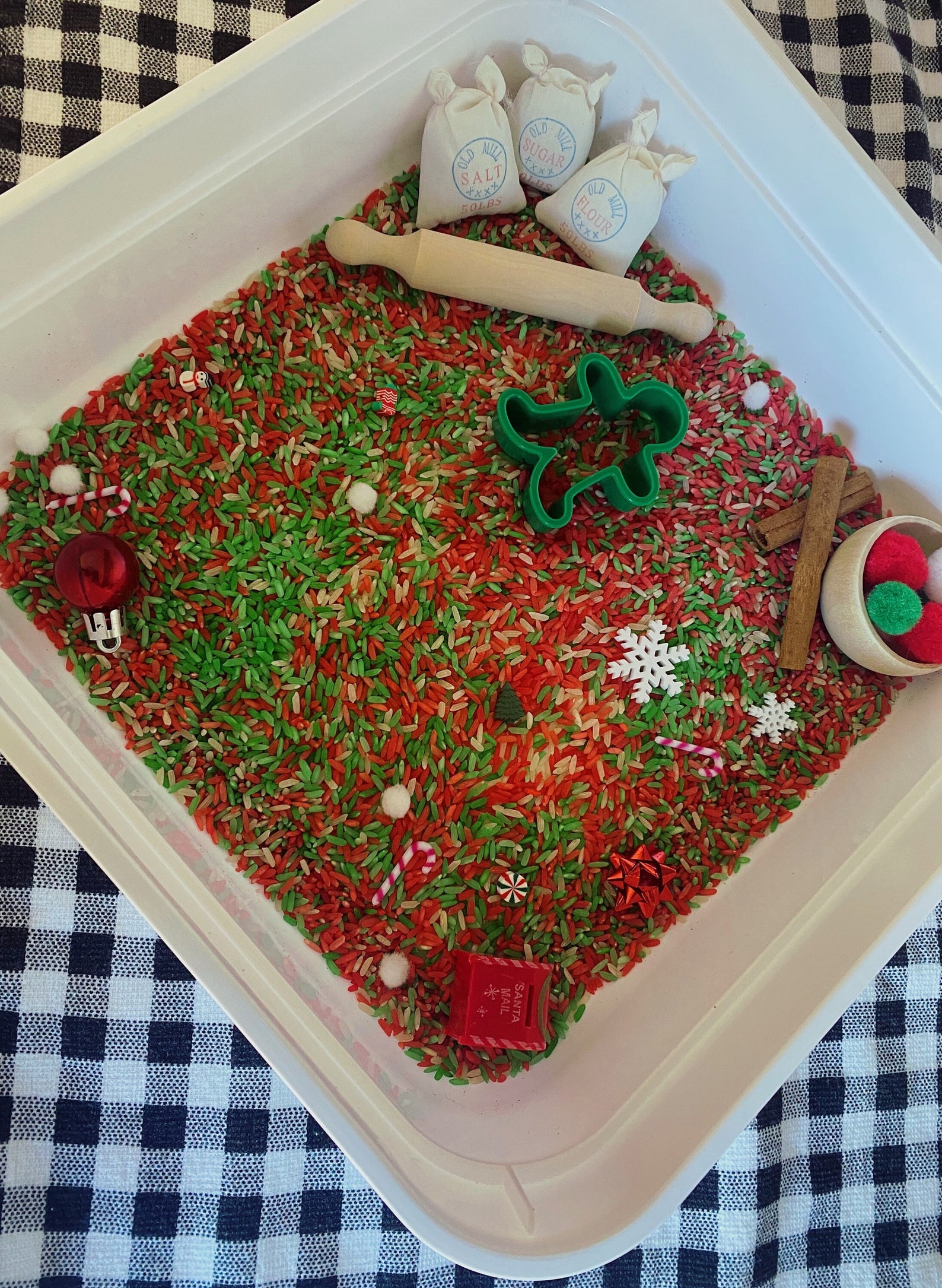 Gingerbread Sensory Bin/ Christmas Cookie Sensory Bin/ Gingerbread Man ...